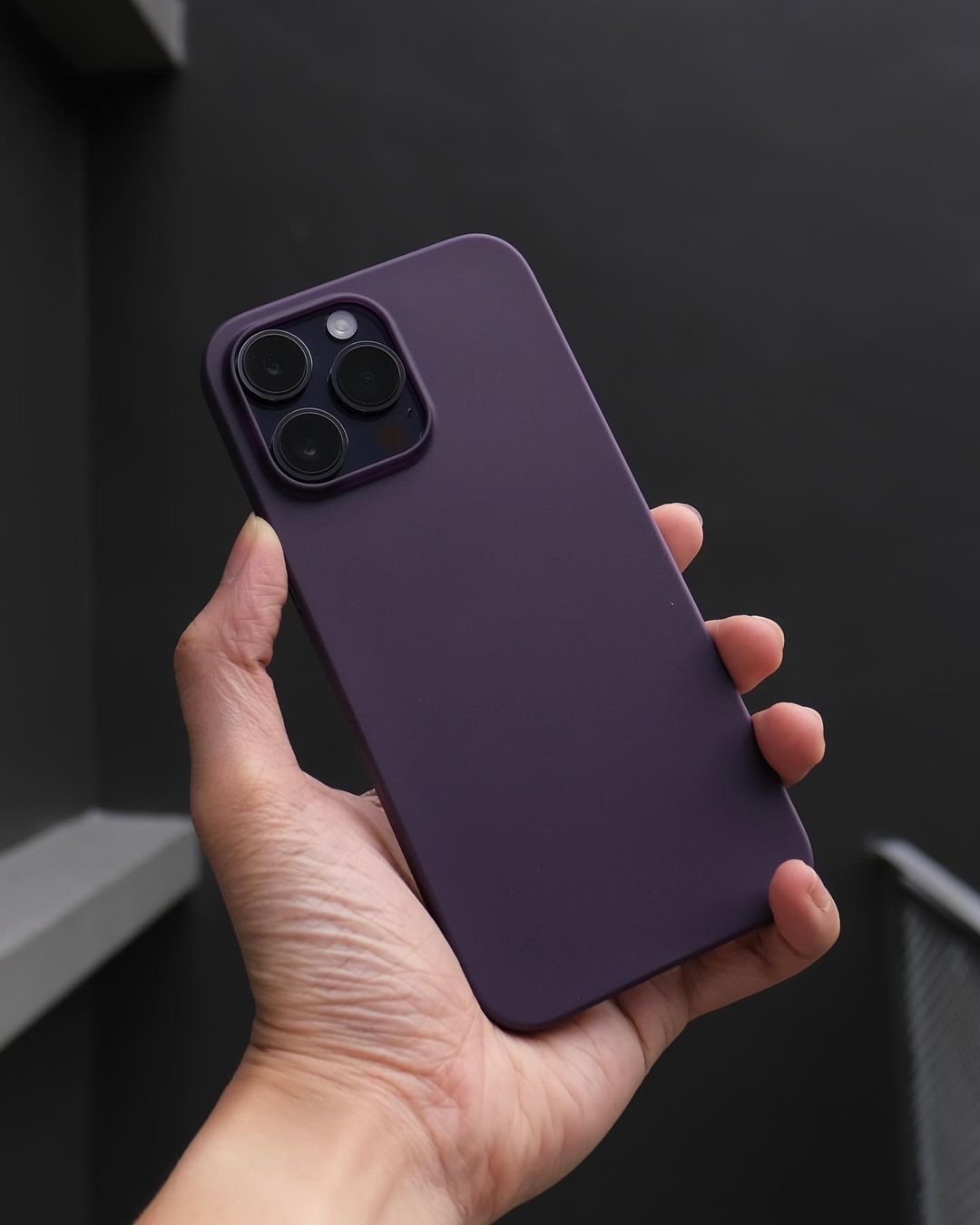 11Zeros – Ultra Thin iPhone & Android Cases