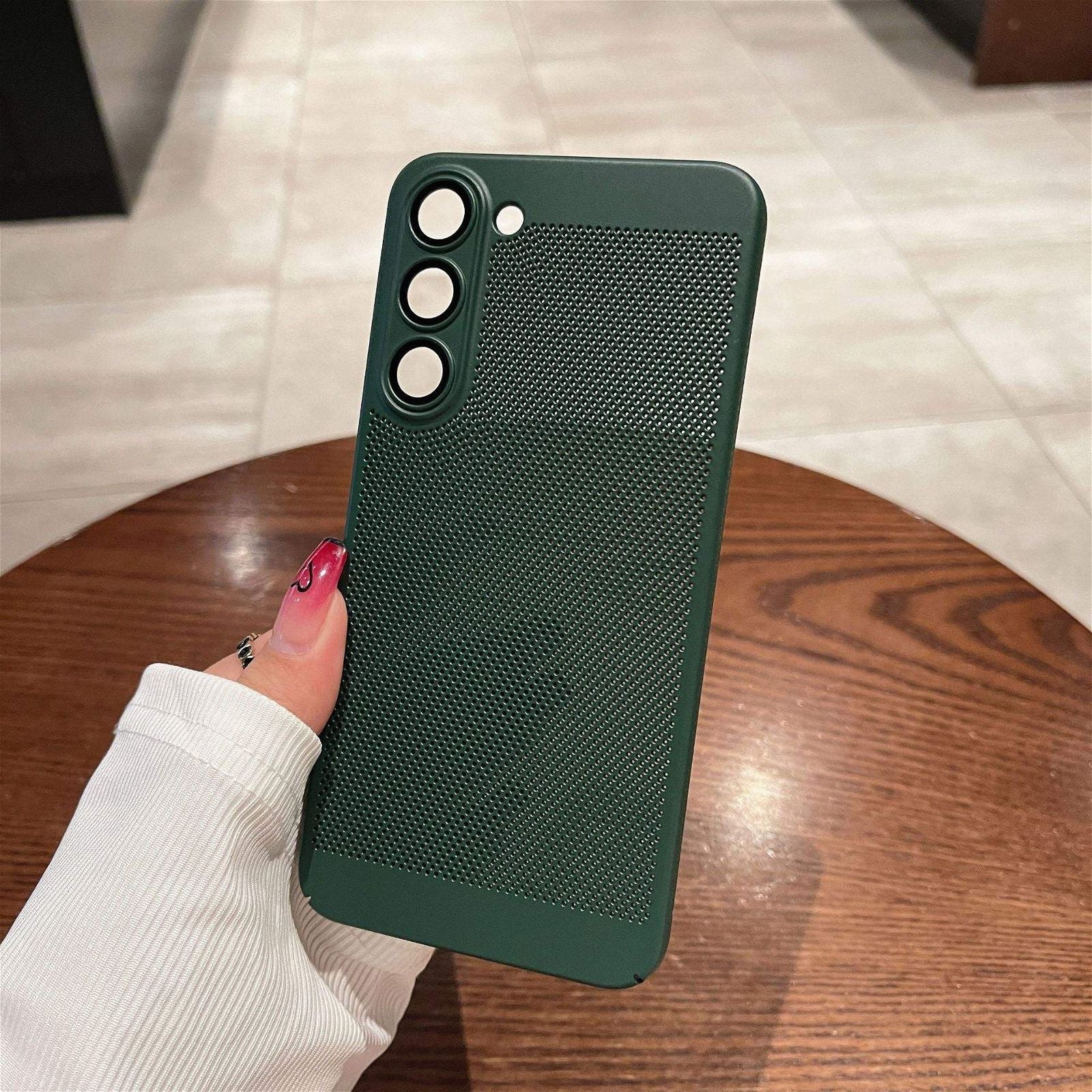 Heat Dissipation Breathable Mesh Grid Case With Camera Protection