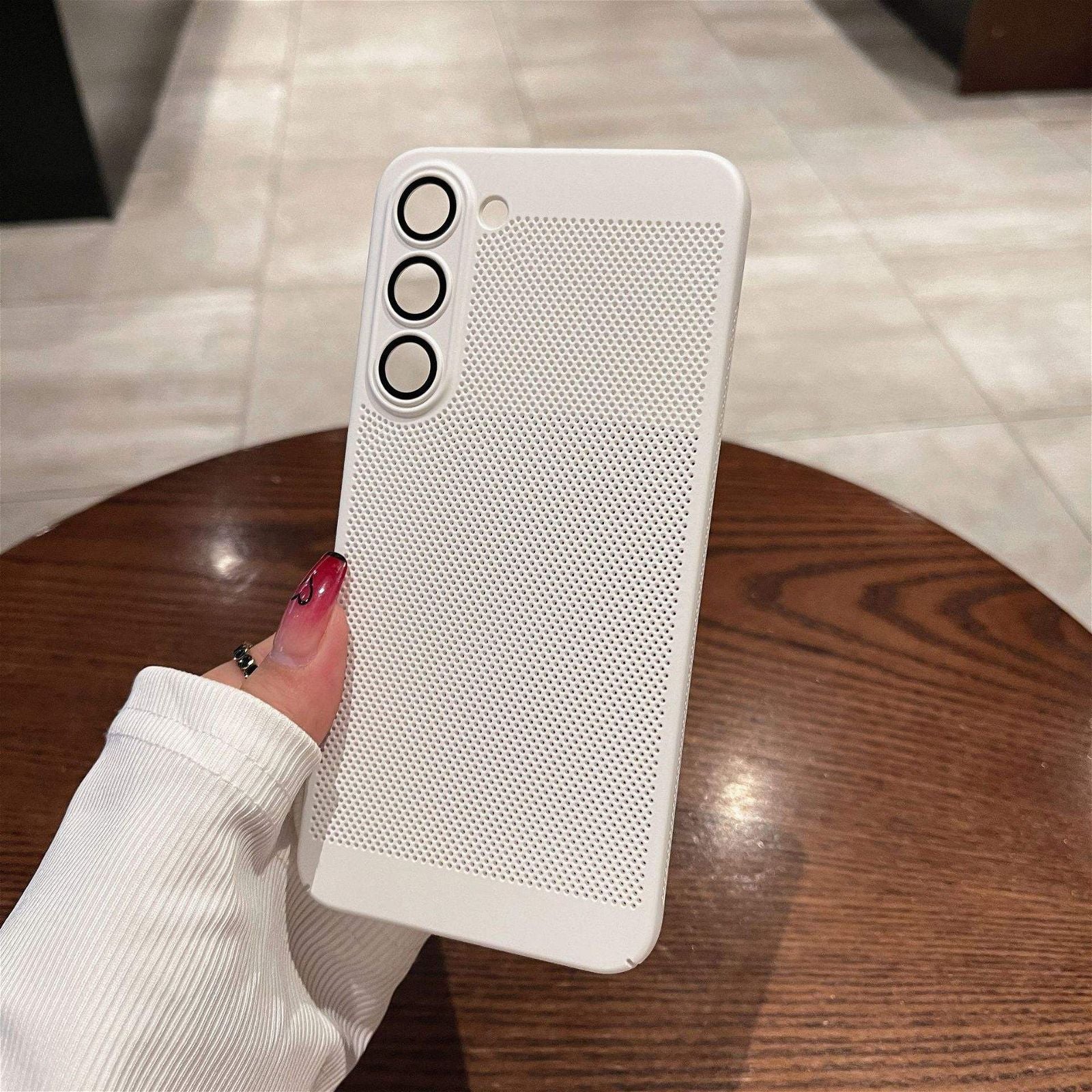 Heat Dissipation Breathable Mesh Grid Case With Camera Protection